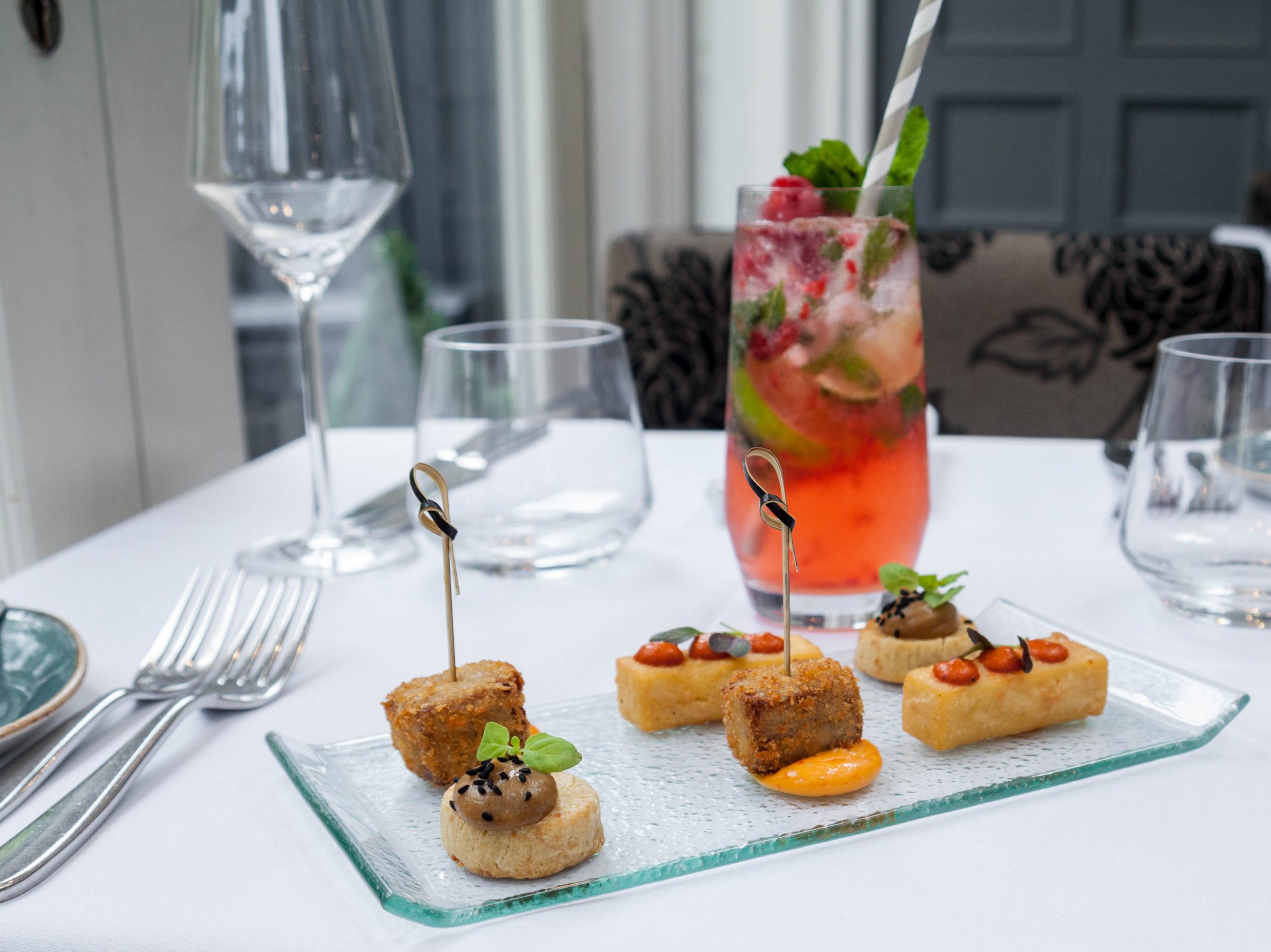 Stones Restaurant | Fantastic Dining, Relaxed Setting