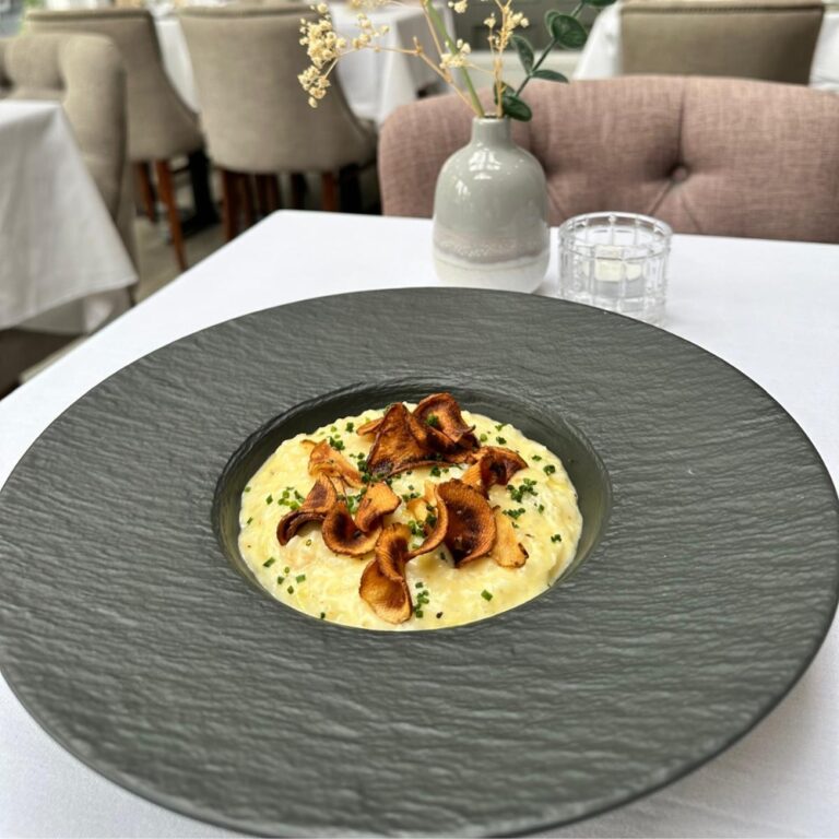 Stones Restaurant | Fantastic Dining, Relaxed Setting